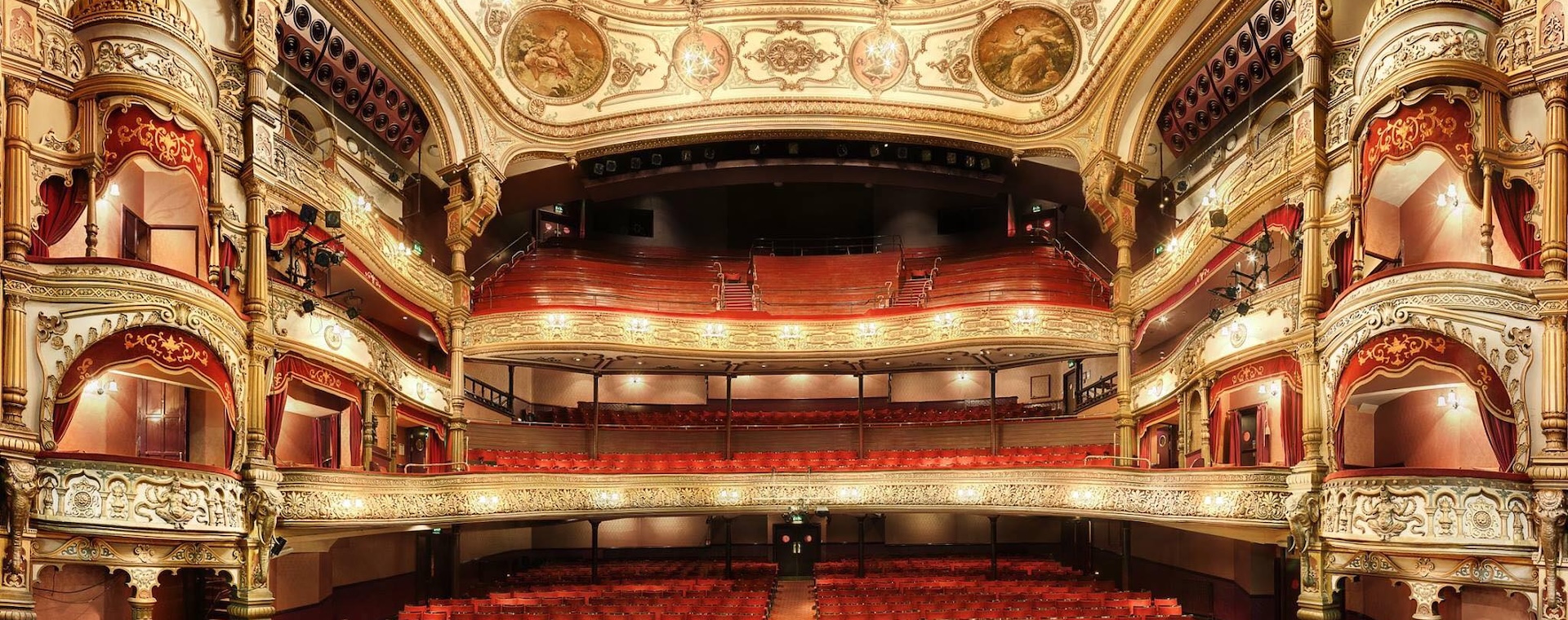 Grand Opera House | Book In Ireland