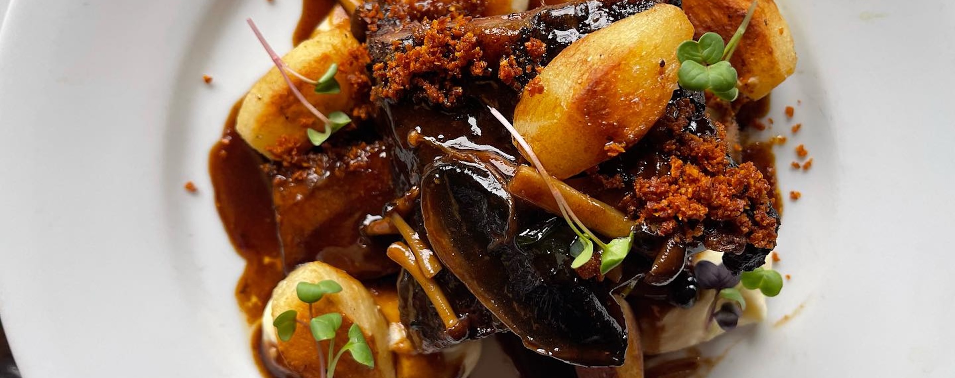 Lennons Gastropub | Book In Ireland