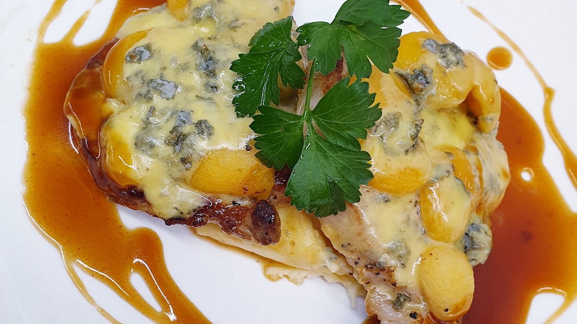 The Market Bar & Restaurant | Book In Ireland